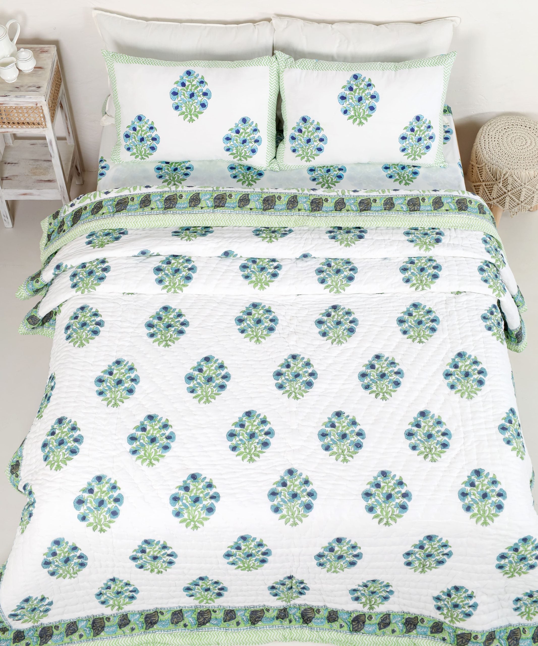 Hand Block Printed Razai, Bedsheet & Pillow Covers Set - Jade